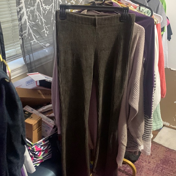 American Eagle Outfitters | Pants & Jumpsuits | Amazingly Soft Medium ...